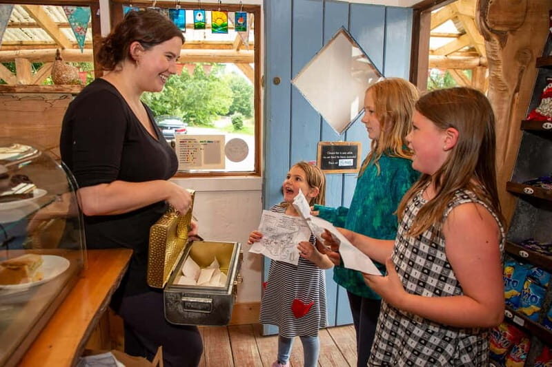 Wicklow: Greenan Farm, Museums & Maze with Animal Feeding - Exploring Greenan Farm in Wicklow: A Family Day Out Blending Nature, History, and Fun