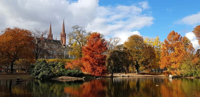 Wiesbaden: City whispers - Deep dive into the Wiesbaden city whispering tour
