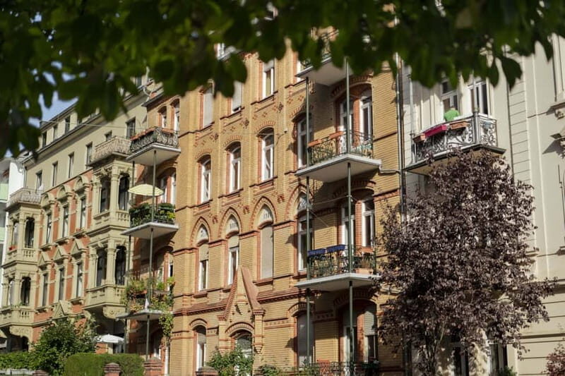 Wiesbaden: Multicultural Westend - public tour - A Closer Look at the Tour Experience