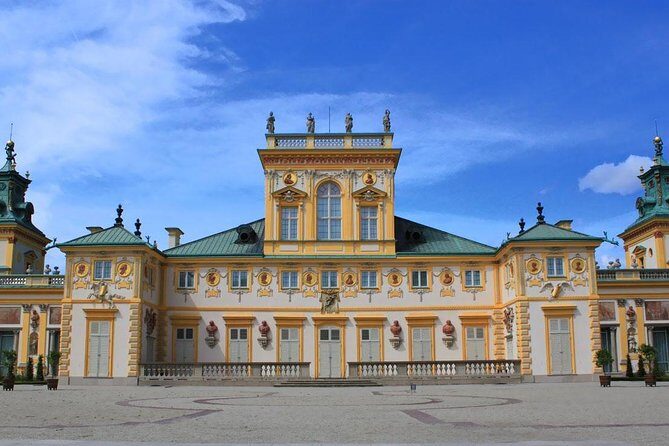 Wilanow Royal Palace : SMALL GROUP /inc. Pick-up/ - An In-Depth Look at the Wilanow Palace Tour