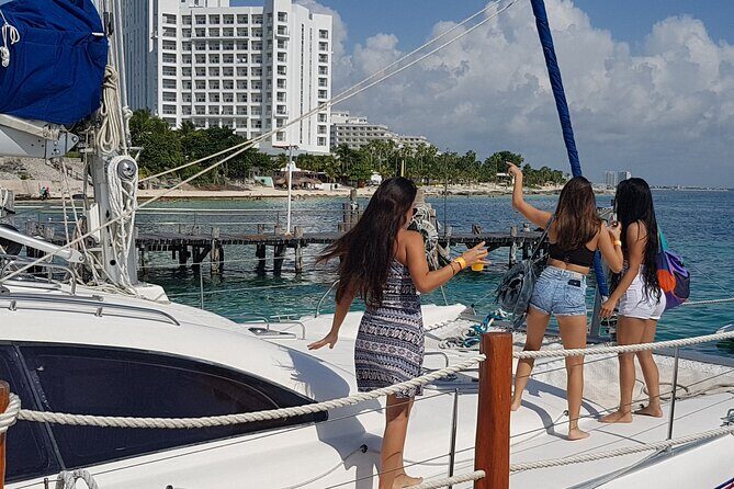 Wild adult catamaran party sailing to Isla Mujeres - In The Sum Up: Who Is This Tour Best For?
