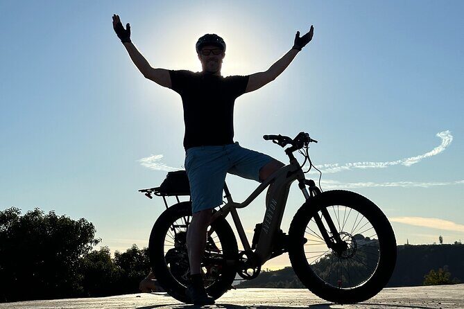 Wild backside of Griffith Park and LA River by luxury e-bike - Who Would Enjoy This Tour?