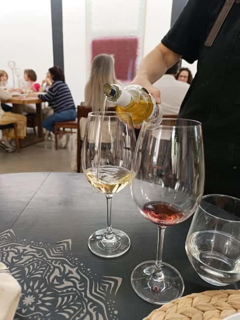 Wild Setúbal: Viewpoint, Cheeses and Wines of Serra da Arrábida - Practical Tips for Travelers