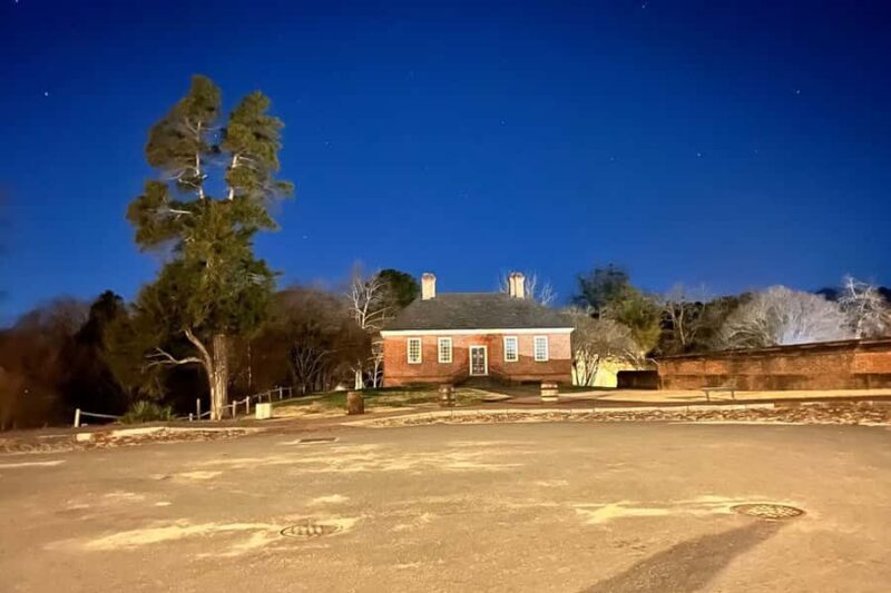 Williamsburg: Dark History Conspiracy Tour - The Experience: What to Expect on the Dark History Conspiracy Tour