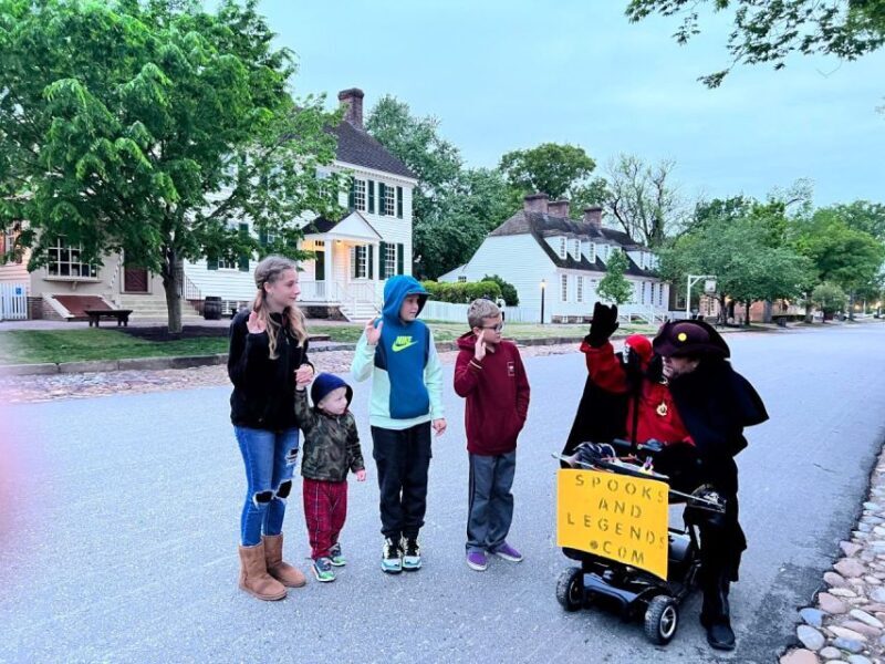 Williamsburg: Pirate Tour - The Guide and the Stories