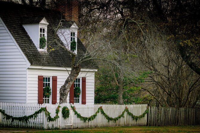 Williamsburgs Winter Wonderland: A Historic Holiday Stroll - The Experience Report: From Start to Finish
