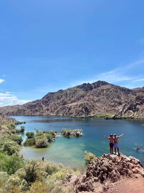 Willow Beach: Half-Day Emerald Cave Kayak Tour  3 Caves - Who Will Love This Experience?