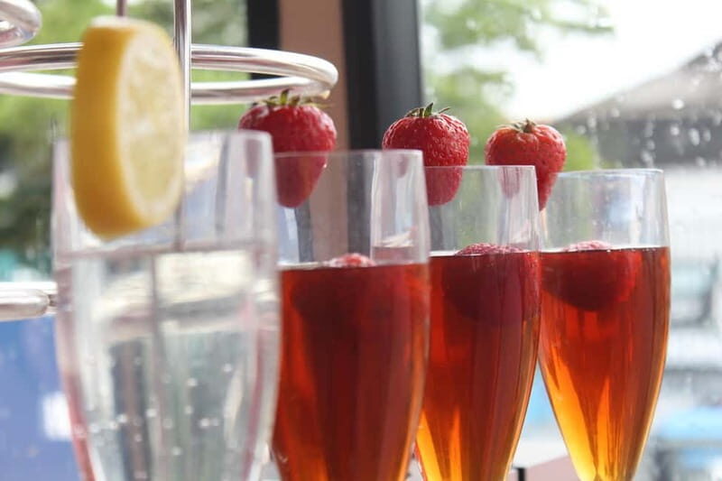 Wimbledon Afternoon Tea Bus Tour - An In-Depth Look at the Wimbledon Afternoon Tea Bus Tour