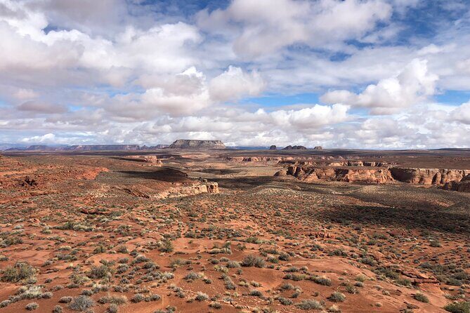 Wind Pebble Canyon Partial Hiking tour through Antelope Canyon - Key Points