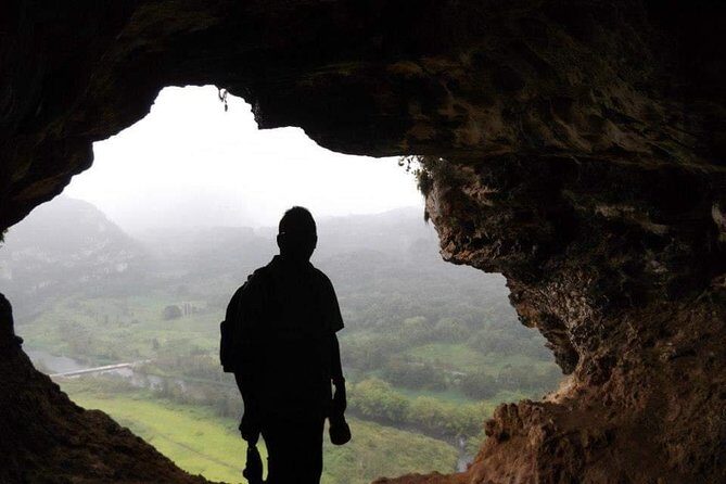 Window Cave Walking Tour from San Juan - FAQs