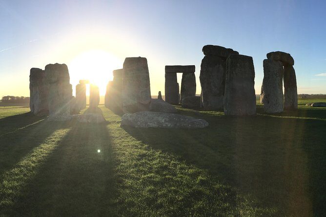 Windsor Castle and Stonehenge Private Car with Driver Guide - An in-depth look at the experience