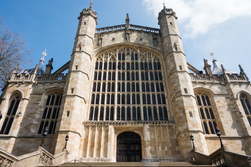 Windsor Castle Hampton Court palace Private Tour with Ticket - A Practical Guide to the Tour Experience