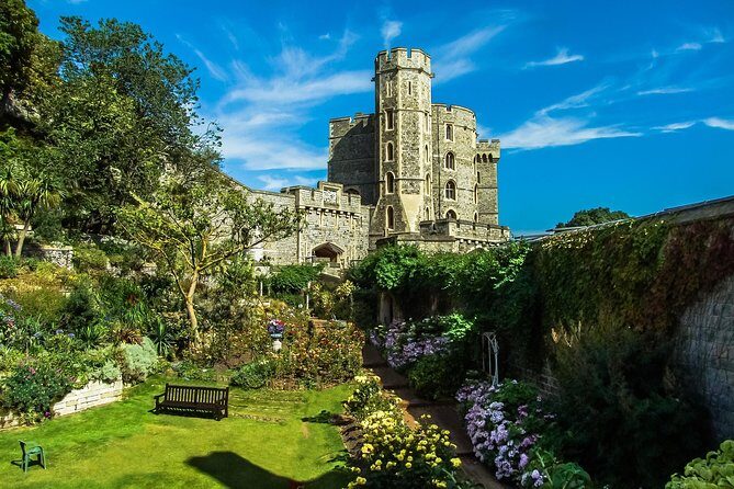 Windsor Castle Independent Visit With Private Driver Up To 3 People - Who Would Love This Tour?