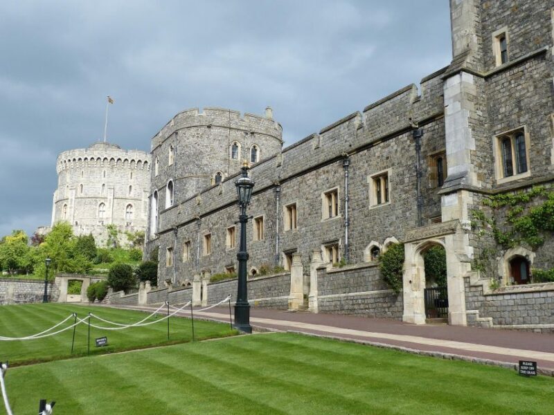 Windsor Castle Private Tour with Admission - The Itinerary Breakdown