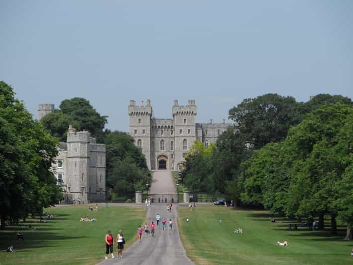 Windsor, Stonehenge Winchester Private Tour includes entry - Who Should Consider This Tour?