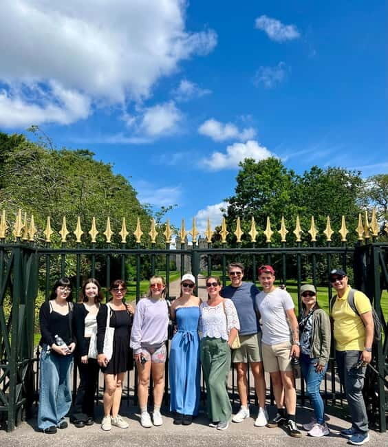 Windsor Town Daily Walking Tour (11am & 2pm) - An In-Depth Look at the Windsor Town Walking Tour