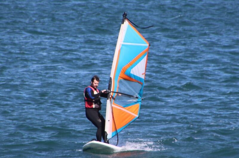 Windsurf class on Valencia beach - Practical Details and What You Need to Know