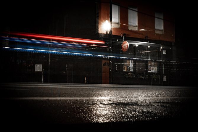 Windy City Ghosts: Hauntings of Chicago Walking Tour - The Experience in Practice