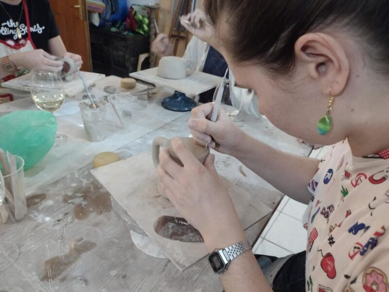 Wine and Pottery Workshop at Smart Lab Verona - An In-Depth Look at the Experience
