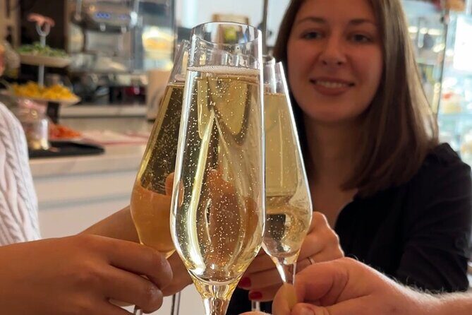 Wine Tasting and History Prague - Summary