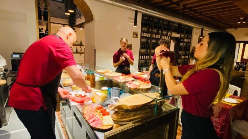 Wine Tasting and Paring Class Guided Tour in Florence - The Practical Side: Booking, Duration, and Accessibility