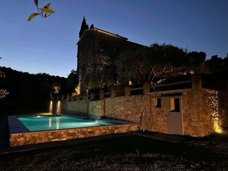 Wine tasting and visit to Cardaneto Castle - Key Points