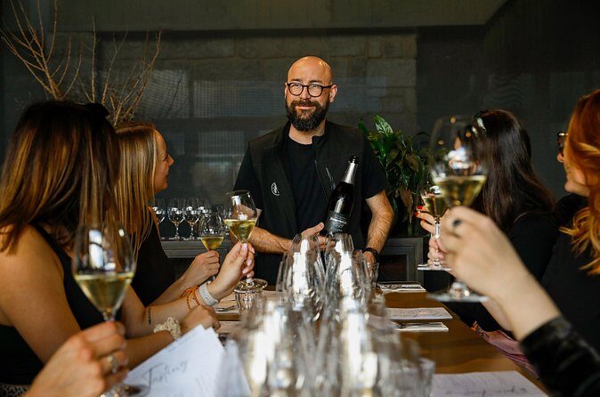 Wine Tasting in Pokolbin with Foodie Adventure - The Sum Up