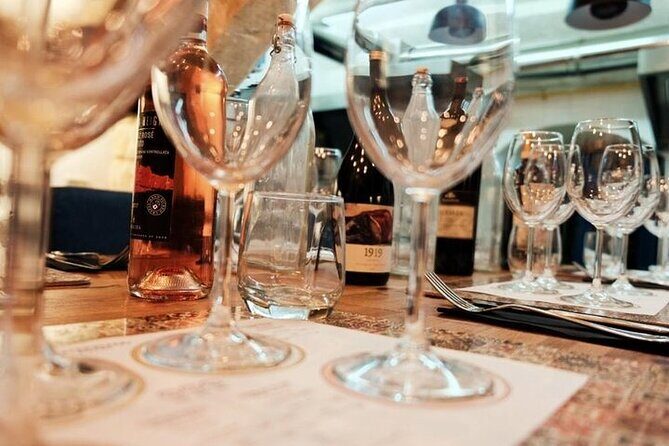 Wine Tasting & Open Kitchen Dinner in 17 Mons Vella - Who Should Consider This Tour?