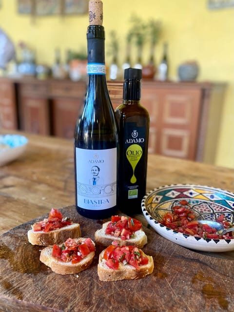 Wine Tasting whit Painting Lesson in Baglio Florio - FAQ