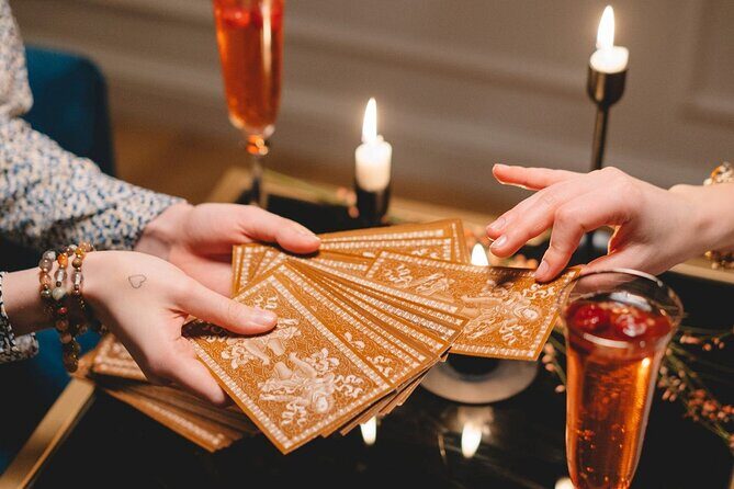 Wine Tasting With A Touch of Sedona Magic - Introduction: A Unique Blend of Leaf-Through & Inner Reflection