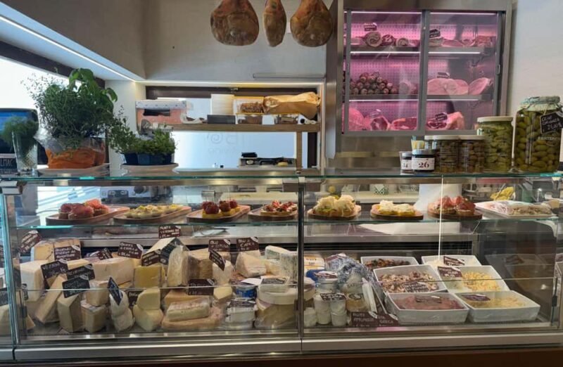 Wine Tasting with Local Food Board Pairing in Venice - The Itinerary: A Closer Look