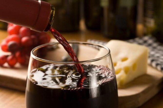 Wine Tour and Olive Tasting- Small Group Tour - Key Points