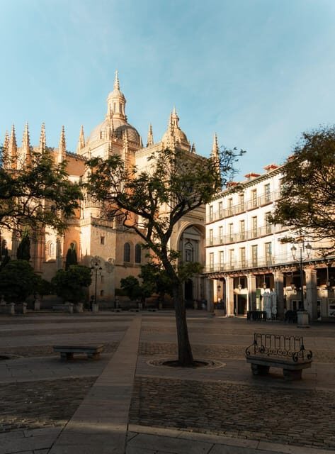 Wine trip in the Alicante region served 4 courses lunch! - Why This Tour Offers Good Value