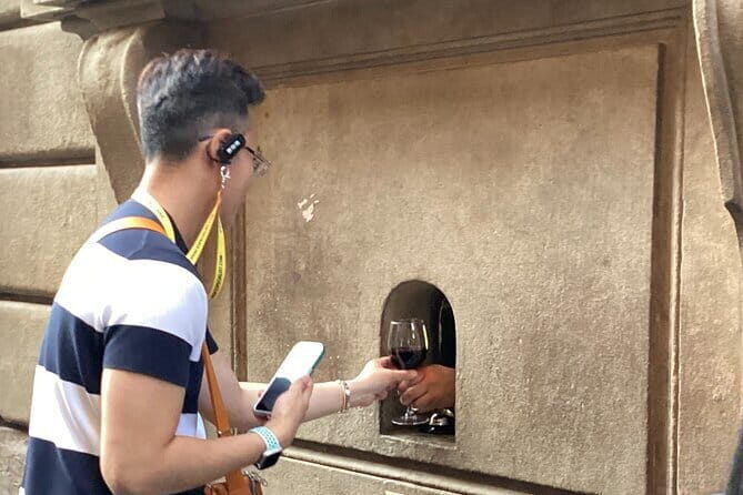 Wine Windows Walk with Wine Tasting and Appetizers - A Closer Look at the Experience