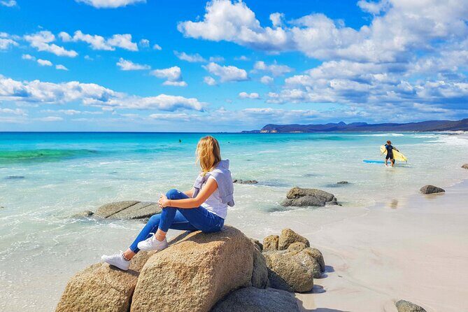 Wineglass Bay & Freycinet NP Full Day Tour from Hobart via Richmond Village - Guides and Group Experience