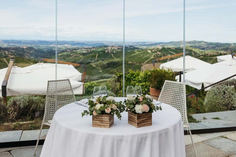 Winery tour and wine tasting with lunch or dinner - Key Points