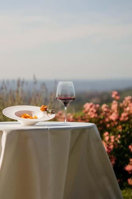 Winery tour and wine tasting with lunch or dinner - The Sum Up