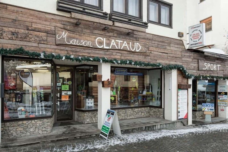 Winter Equipment Rental - Maison Clataud Sestriere "AL BARACHIN" - Key Points