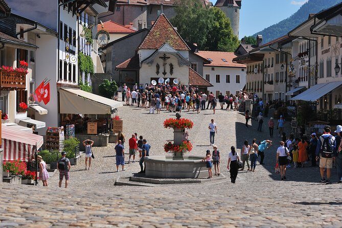Winter Gruyères, chocolate & cheese tour from Lausanne - FAQ