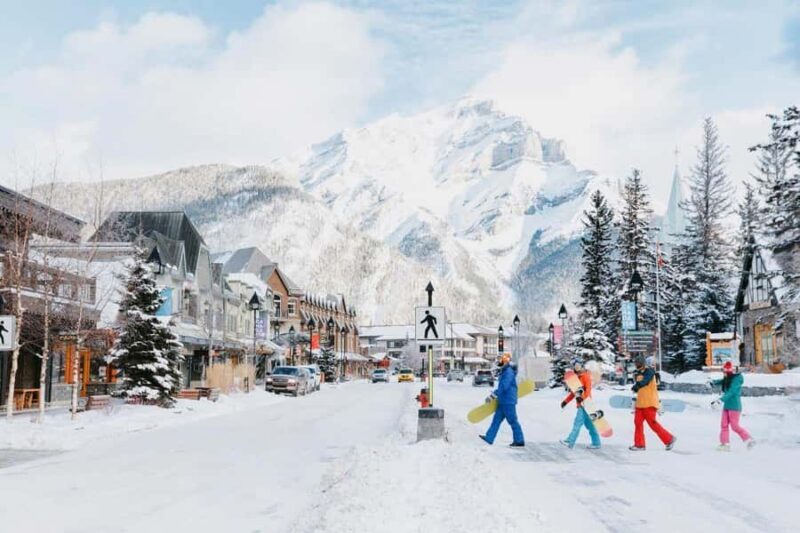 Winter Hikes, Gondolas, and Banff Day Trip - The Experience: A Step-by-Step Breakdown