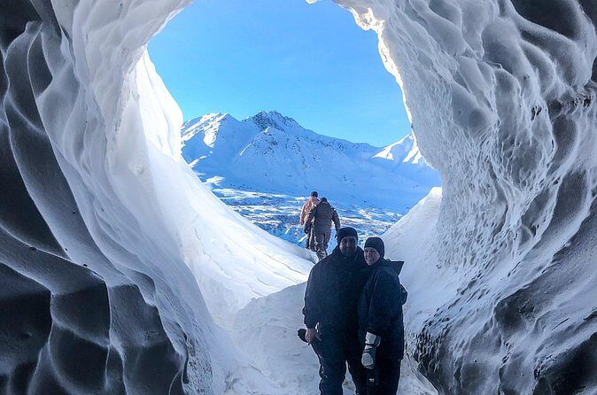 Winter Ice Cave Helicopter Adventure-2 Landing-Anchorage Area - Practical Details