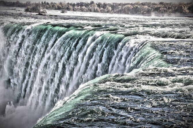 Winter Wonder of Niagara Falls Tour From Toronto - Authentic Traveler Feedback