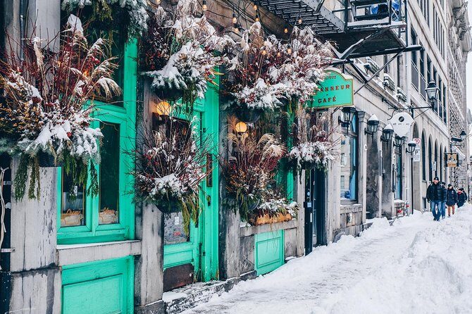 Winter Wonderland Express: Old Montreal Highlights Walking Tour - Weather and Clothing Considerations