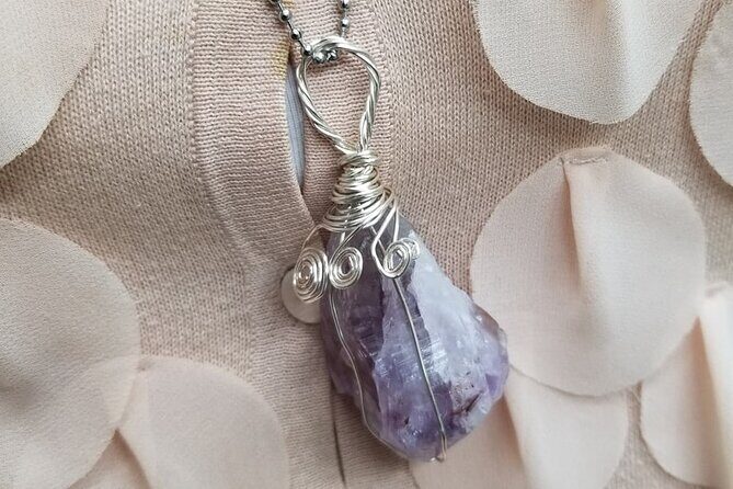 Wire Wrapping Raw Gemstones Class - Wire Wrapping Raw Gemstones Class: A Creative Introduction to Jewelry Making