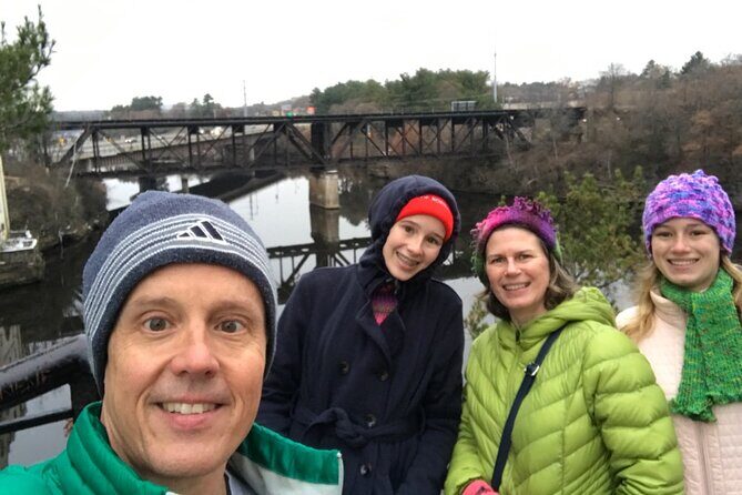 Wisconsin Dells Scavenger Hunt Walking Activity - Is It Worth the Price?