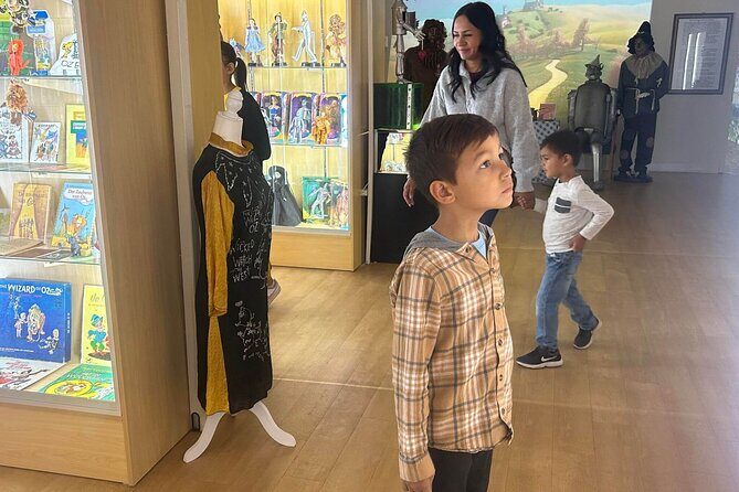 Wizard of OZ Museum tour - Frequently Asked Questions