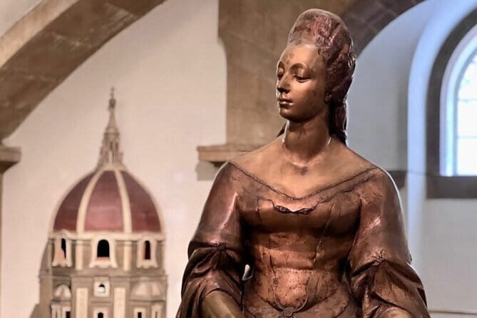 Women of Florence Walking Tour with City Highlights and Medici Chapel - What Makes This Tour Stand Out?