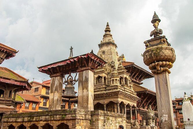 Wonder around Pashupatinath Temple, Boudanath Stupa and Bhaktapur Durbar Square - FAQs