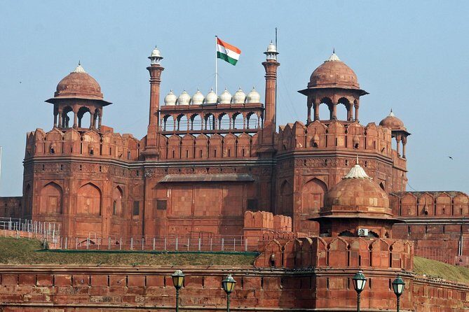 Wonderful Old & New Delhi sightseeing tour - Key Points