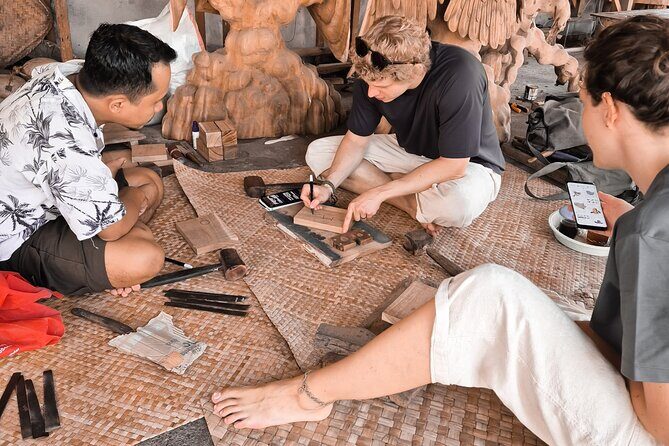 Wood Carving Class with Artisan Family in Mas Village - What is the Wood Carving Class in Mas Village?